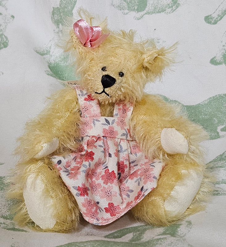 Hardy Bears - The Bear Garden