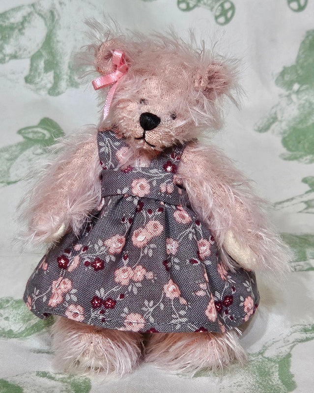 Latest Arrivals | New Collectible Bears | The Bear Garden